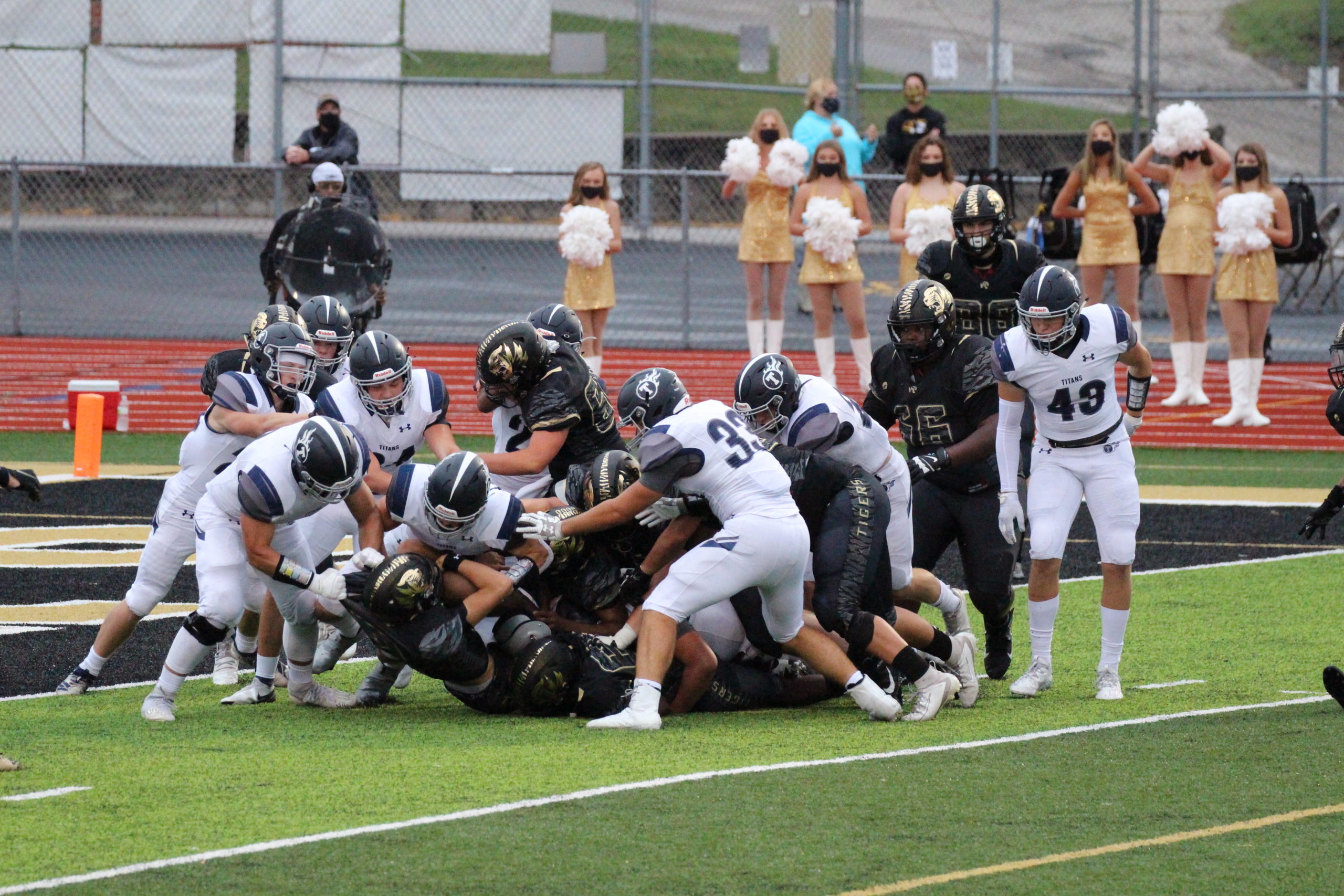 Football vs. Lee’s Summit | LSW Online