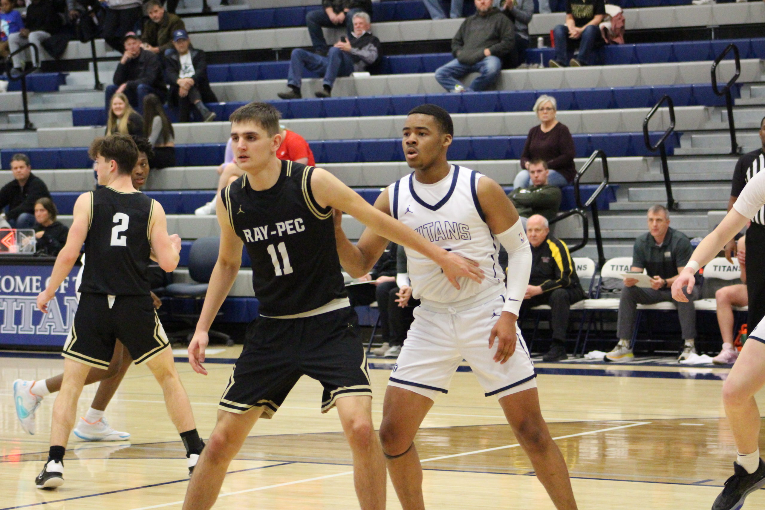 Boys Basketball v. Ray-Pec 1/10 | LSW Online