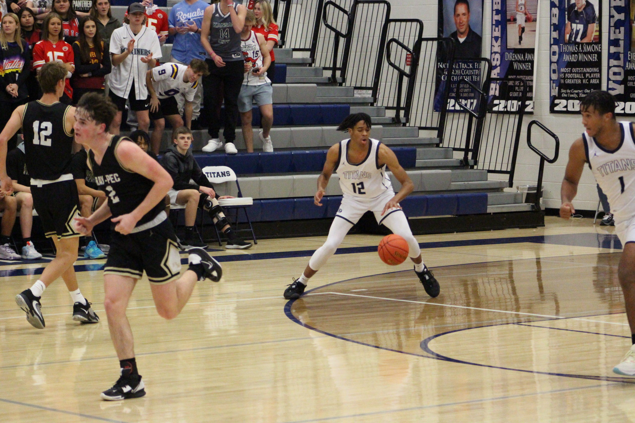 Boys Basketball v. Ray-Pec 1/10 – LSW Online