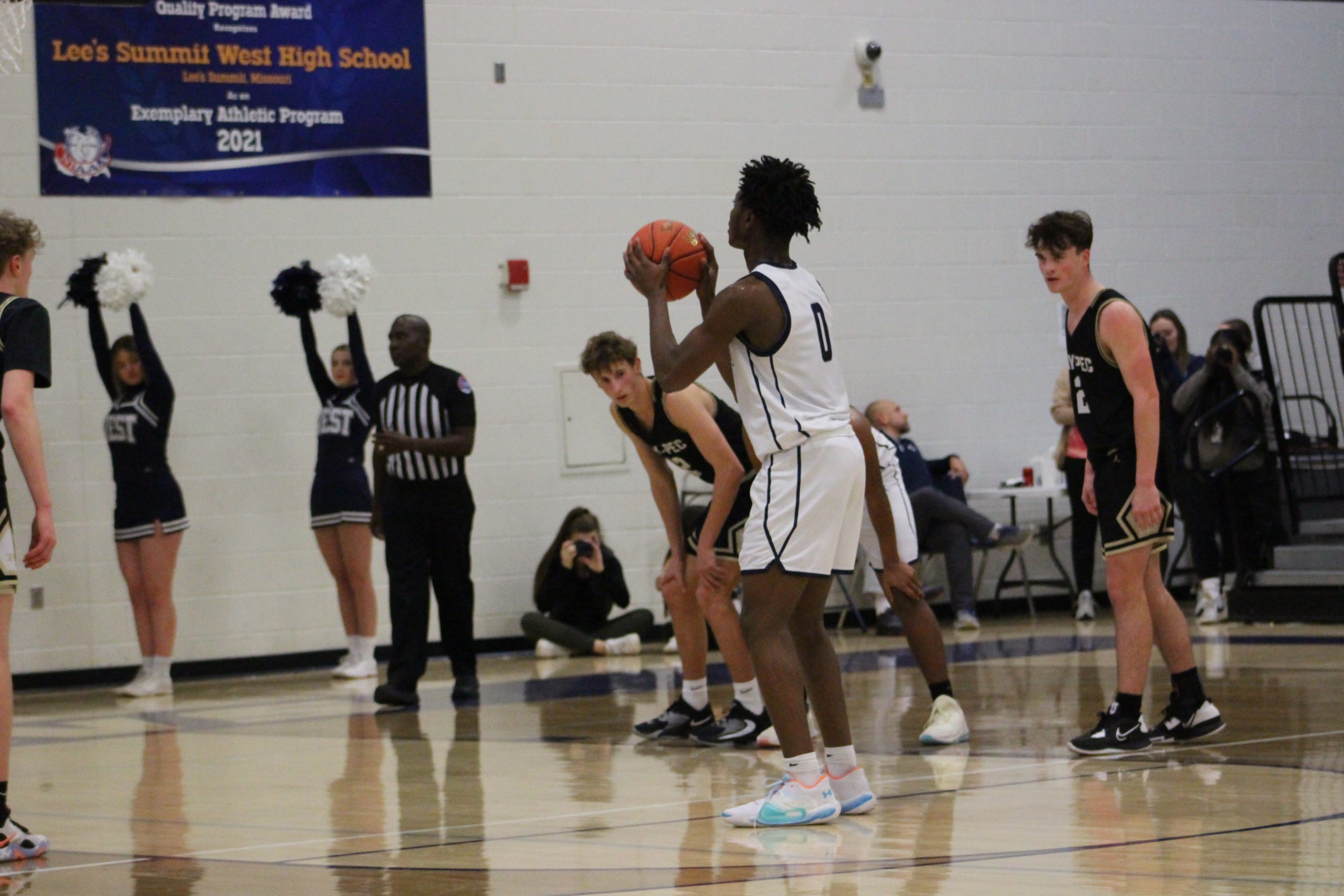 Boys Basketball v. Ray-Pec 1/10 | LSW Online