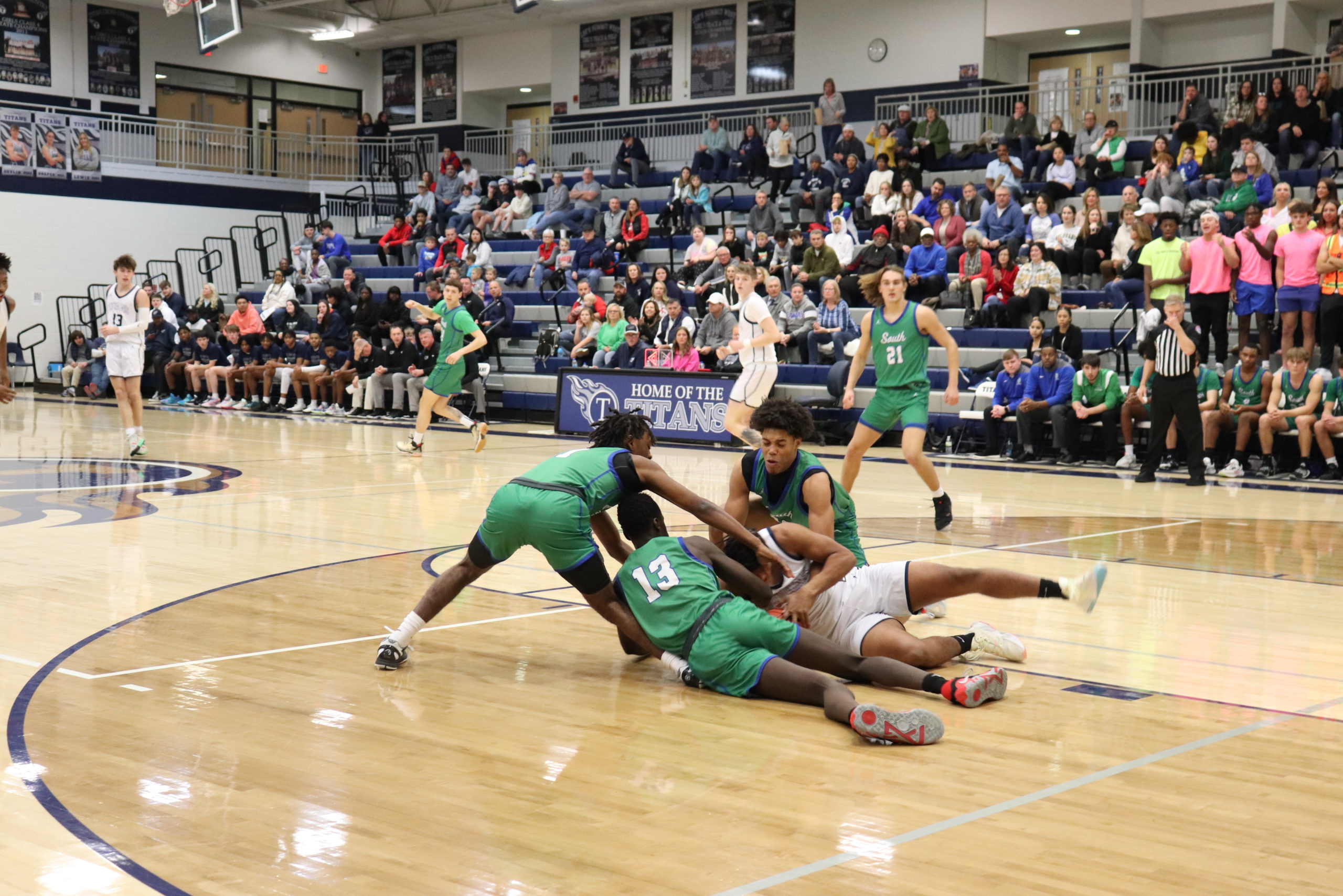 Boys Basketball v. BSS 1/6 | LSW Online